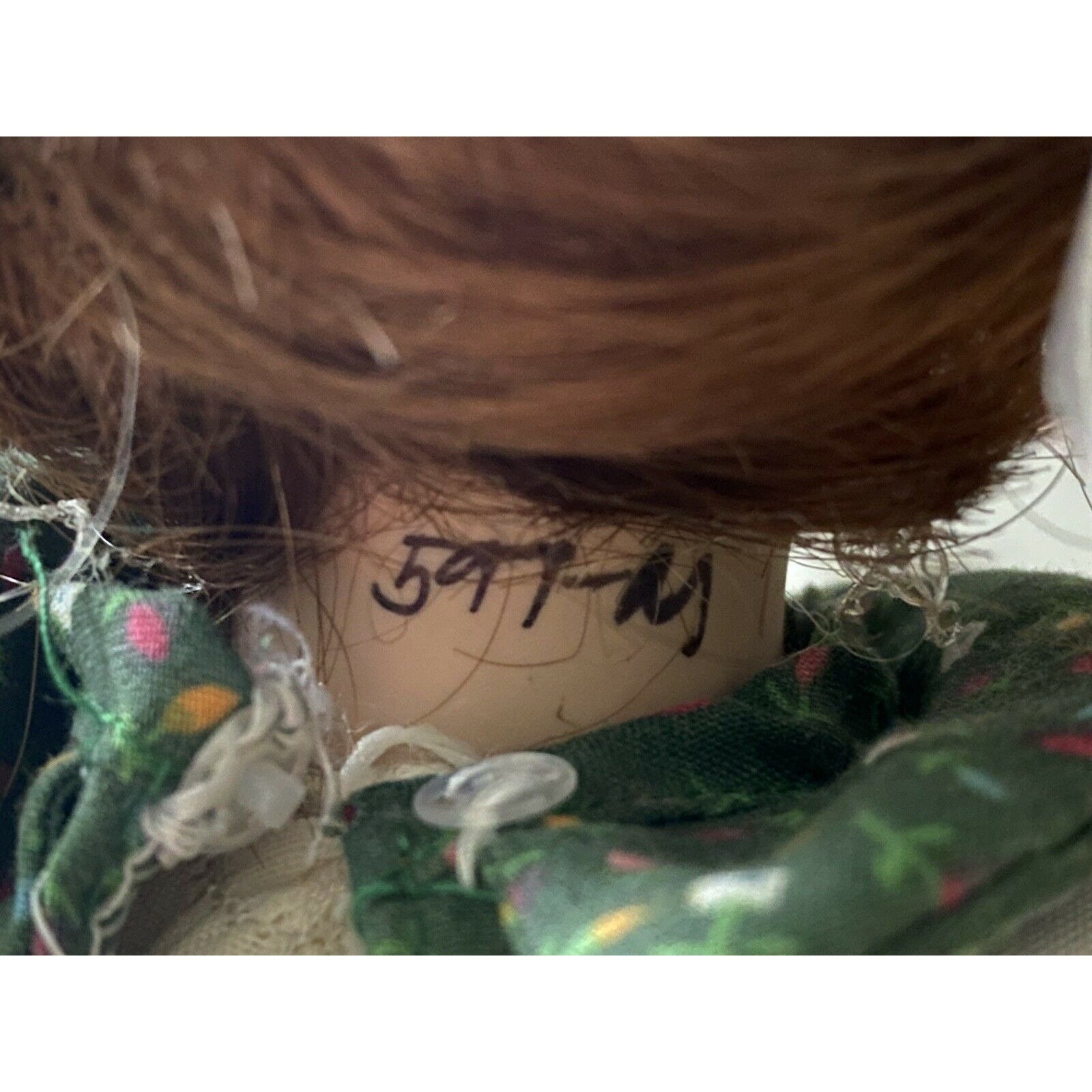 Paradise Galleries Porcelain erin the Legend of the Blarney Stone ...