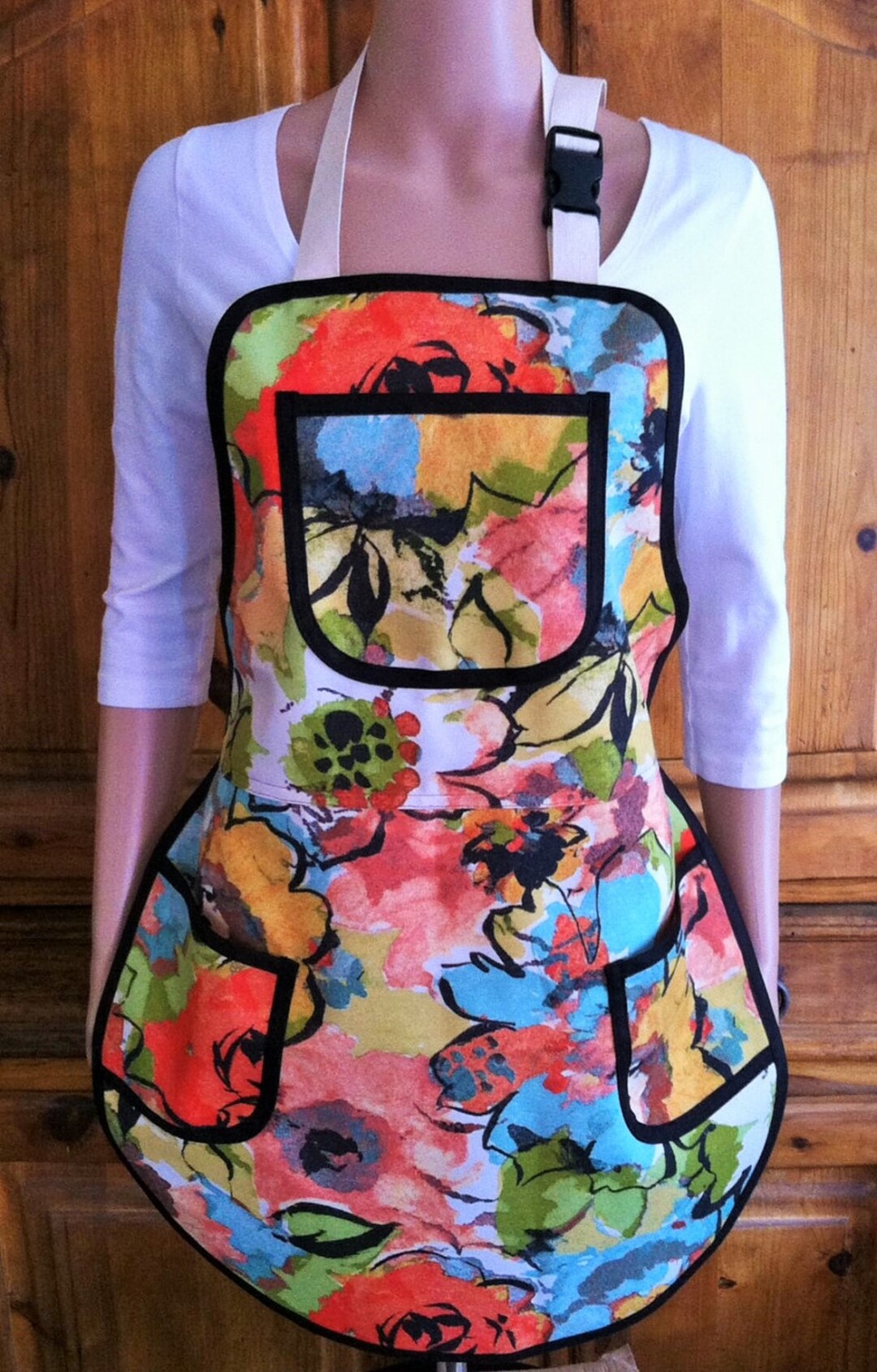 Artist or Gardener Apron by Mary's Harvest Thyme Aprons™ copyright 1997 ...