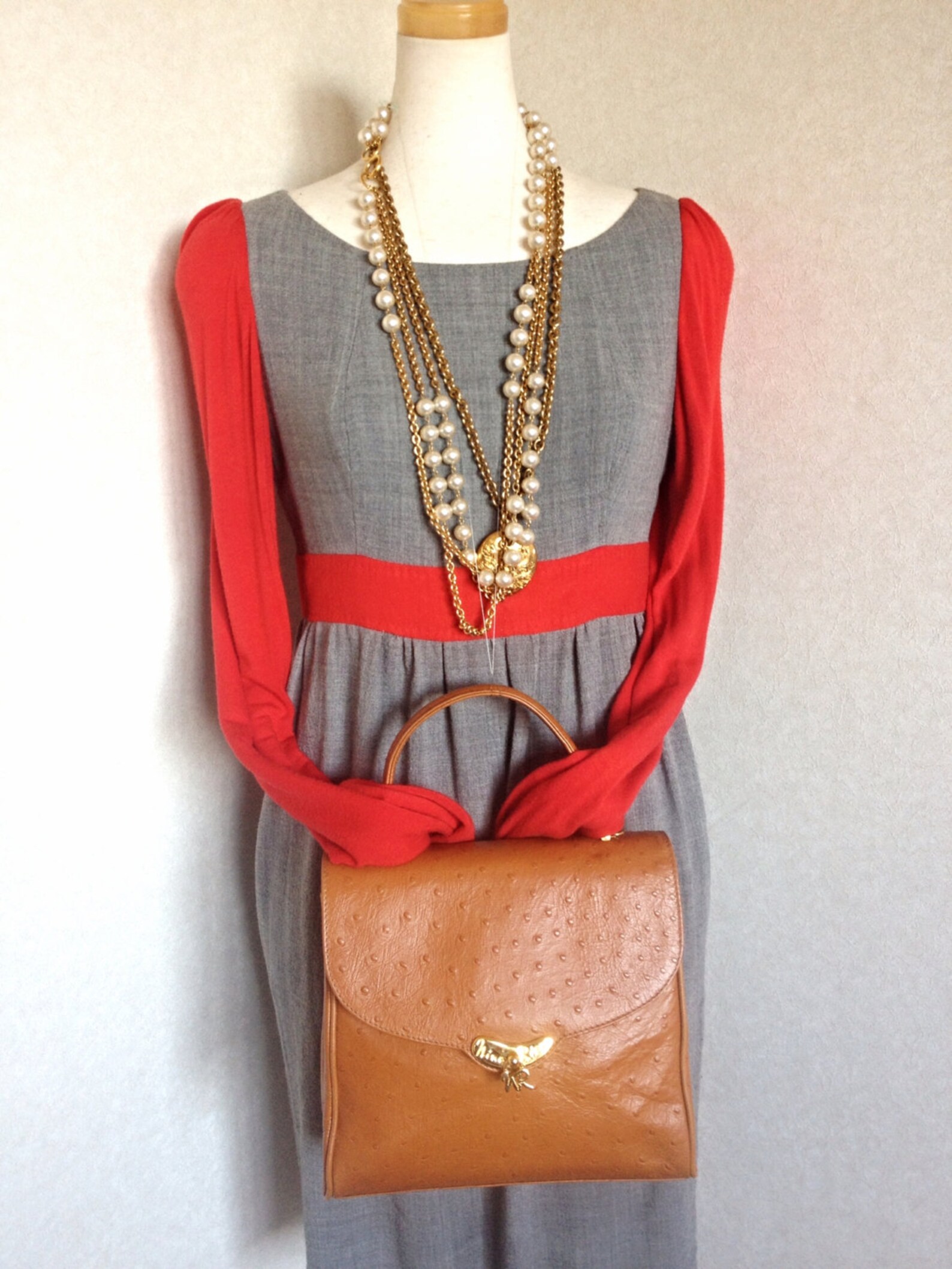 MINT. Vintage Nina Ricci Tan Brown Ostrich-embossed Leather Handbag ...