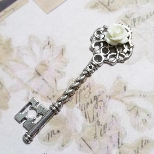 Key and Rose - Etsy