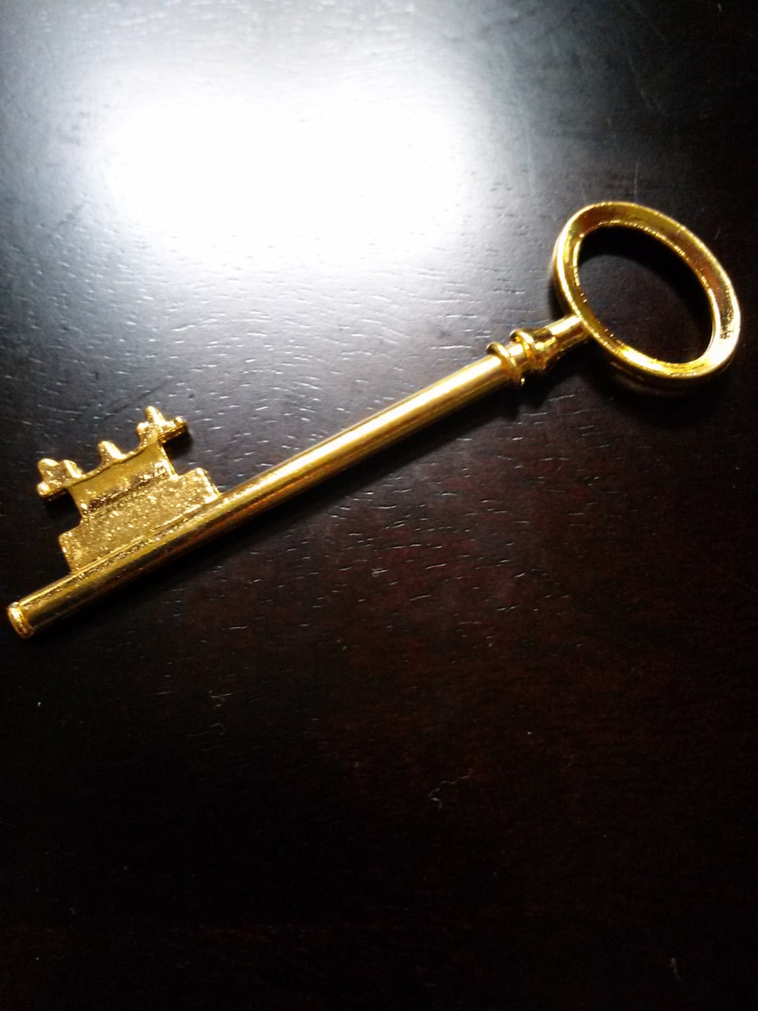 Large Skeleton Key Pendant Shiny Gold Key Big Key 3 Inch Key Wedding ...