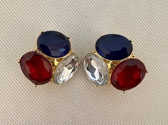 Spectacular TRIFARI Red White and Blue Lucite Stone C… - Gem