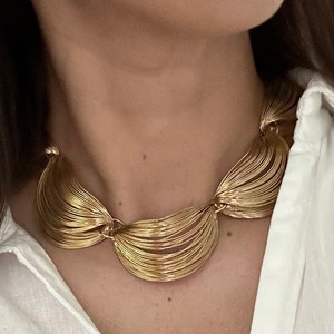 Chic Sculptural Crescent Wire Statement Collar Necklace - Etsy