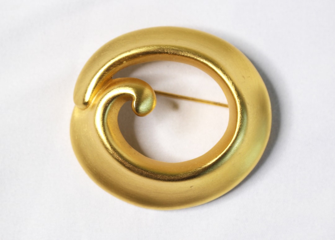 ANNE KLEIN Modernist Swirl Pin - Etsy
