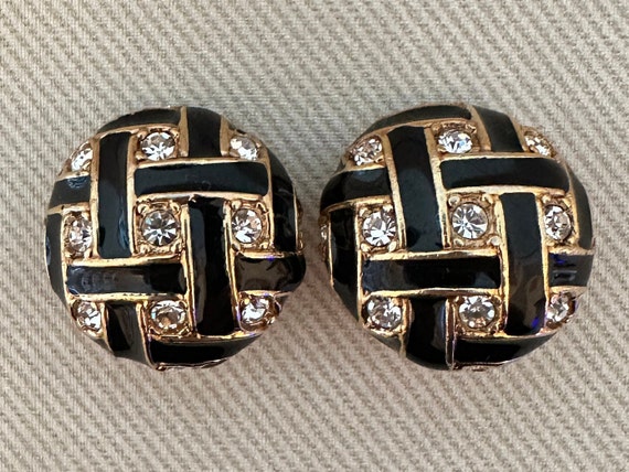 Signed ROMAN Enamel Basketweave Clip On Statement Ear… - Gem