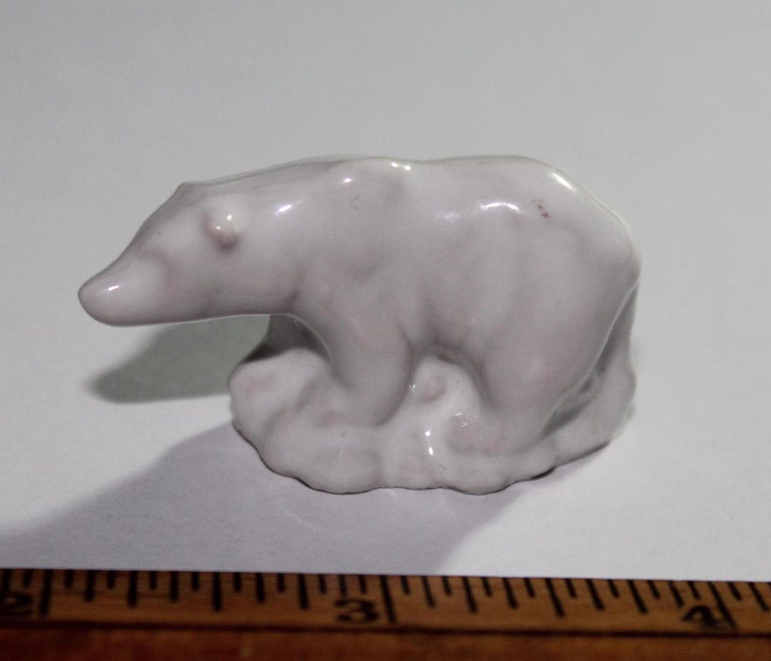 Wade Polar Bear Red Rose Tea Figurine Endangered Series 1999-2002 ...