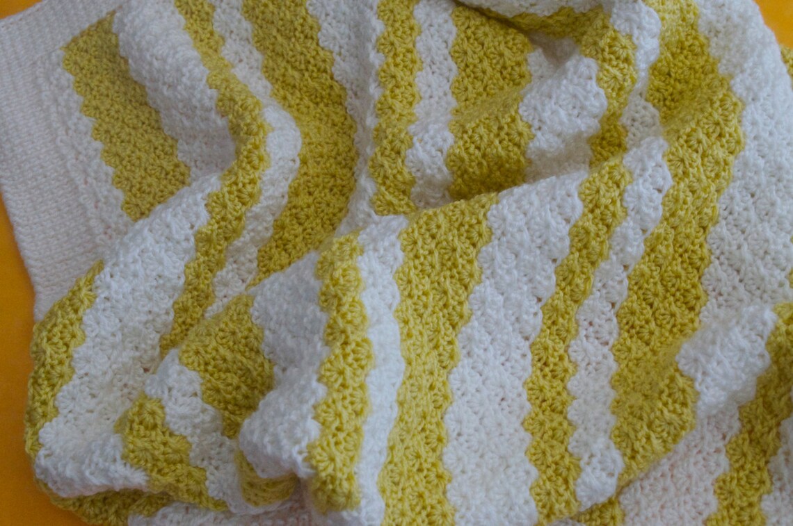 Yellow Baby Blanket Knit Baby Blanket Unisex Newborn Gift Baby Shower ...