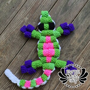 ANY COLOR Crochet Bead Pal Lizard 28"x12" - Etsy