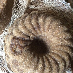 Pantry Sugar Plum Cakes Primitive Christmas Rustic Country Colonial ...