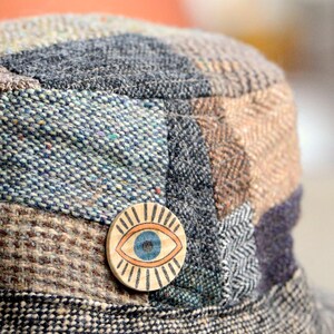 Eyes Buttons, Lapel Pins, Handmade Wooden Eye Art Badges, Pinback ...