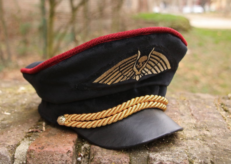 MADE TO ORDER Wh40k Commissar Inspired Hat - Velvet & Faux Leather - Etsy