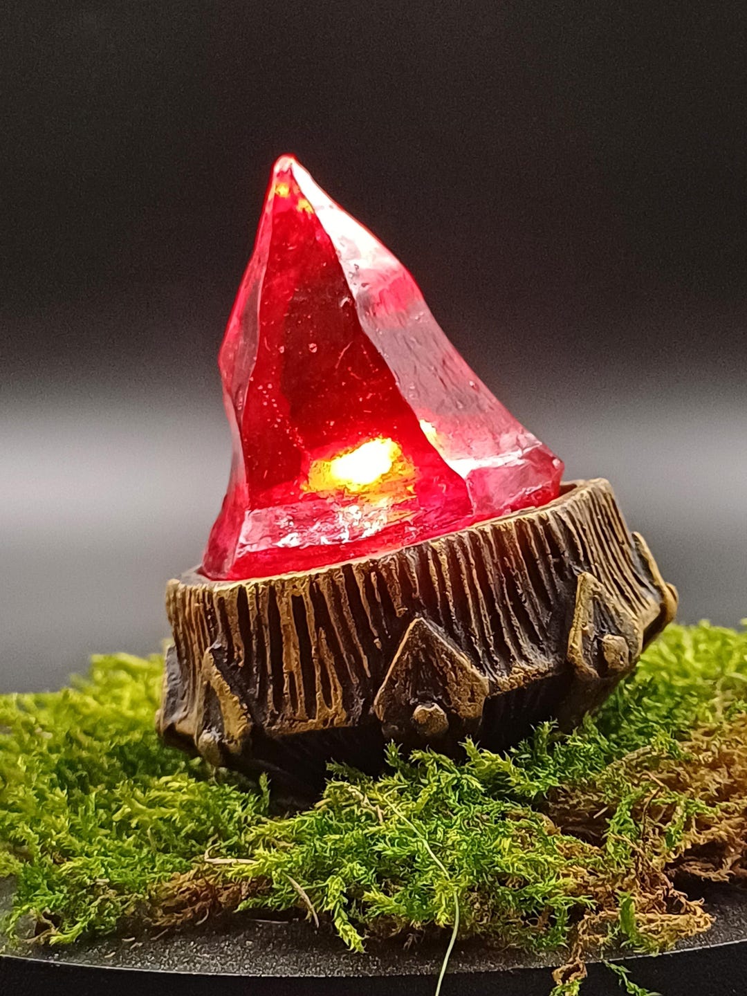 Wunderkammer Glowing Crystal Prop: Light-up Cosplay LARP Decor - Etsy