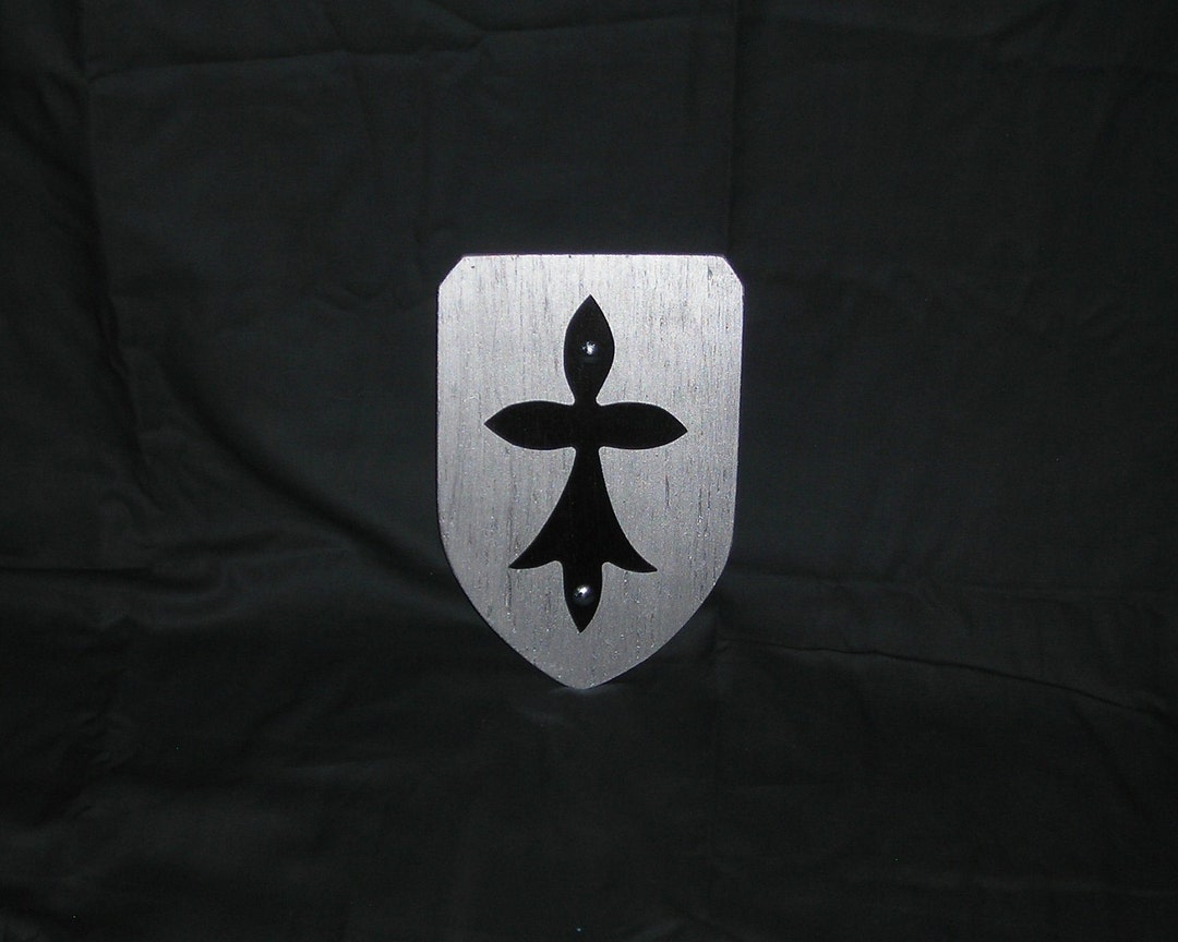 Buckler Shield in Silver With Ermine - Etsy
