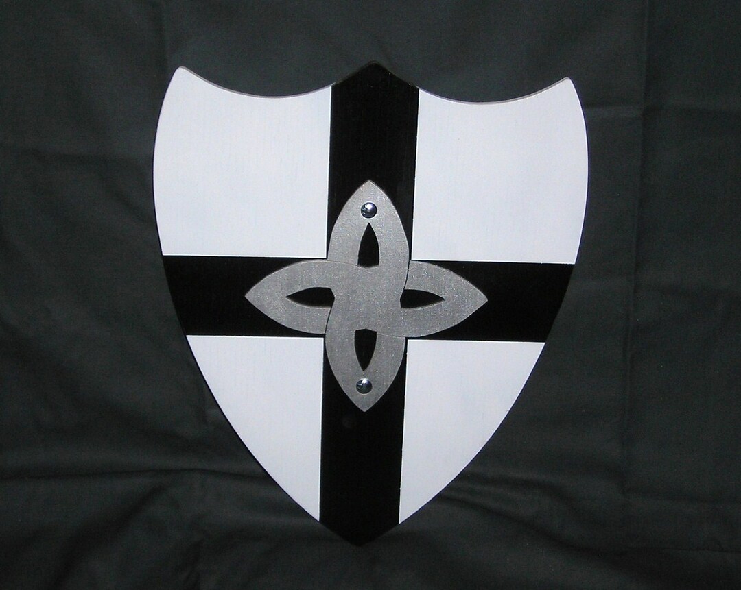 Breton "kroaz Du" Shield - Etsy