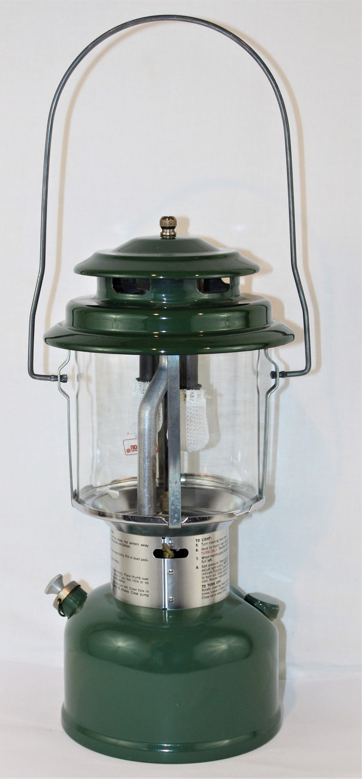 1973 Green Coleman 220H Lantern, Camping Lantern 1973 Green Coleman 220H Lantern, Camping Lantern