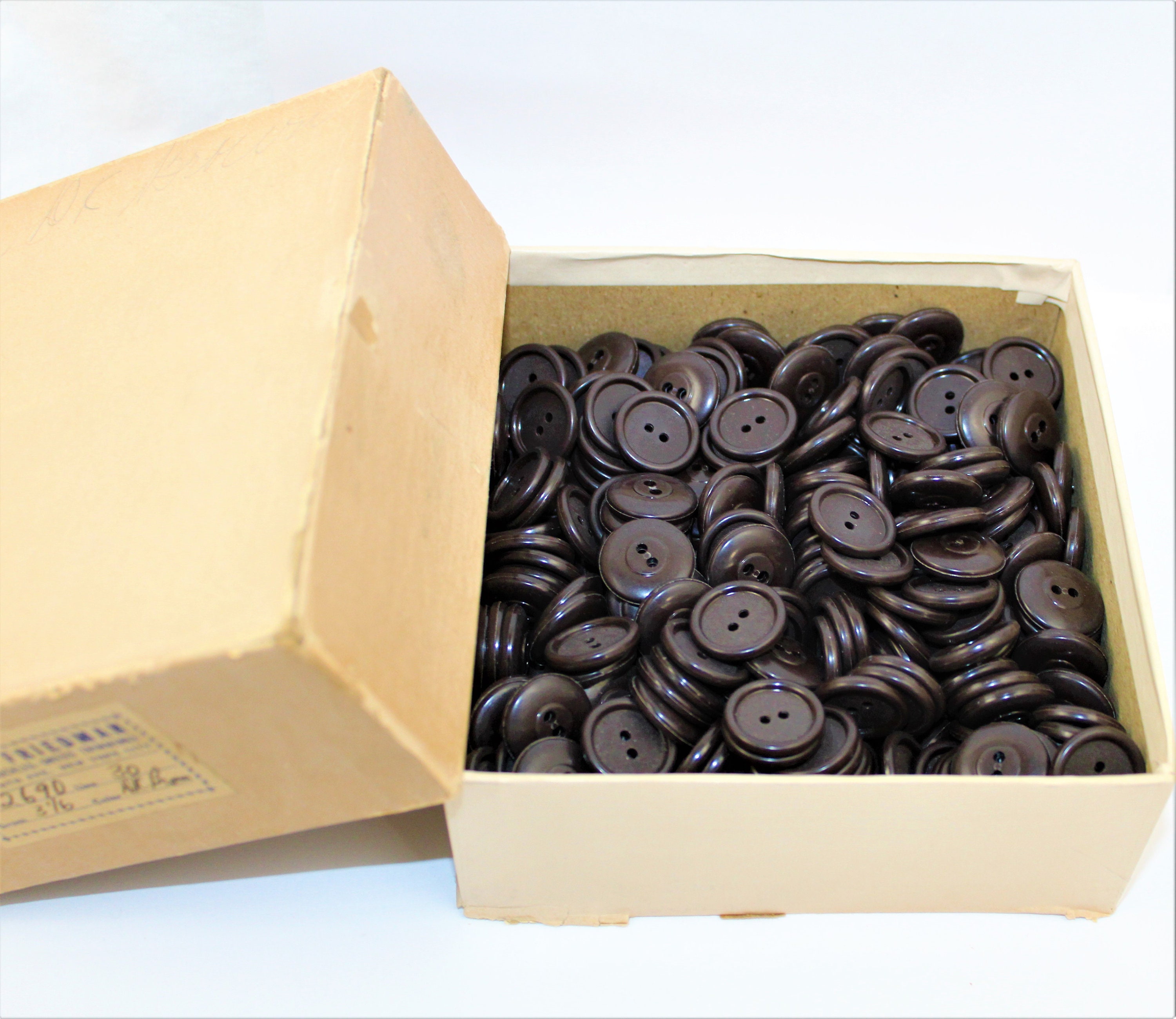 Vintage 3/4” Dark Brown Buttons, David Friedman, New York, NY ...