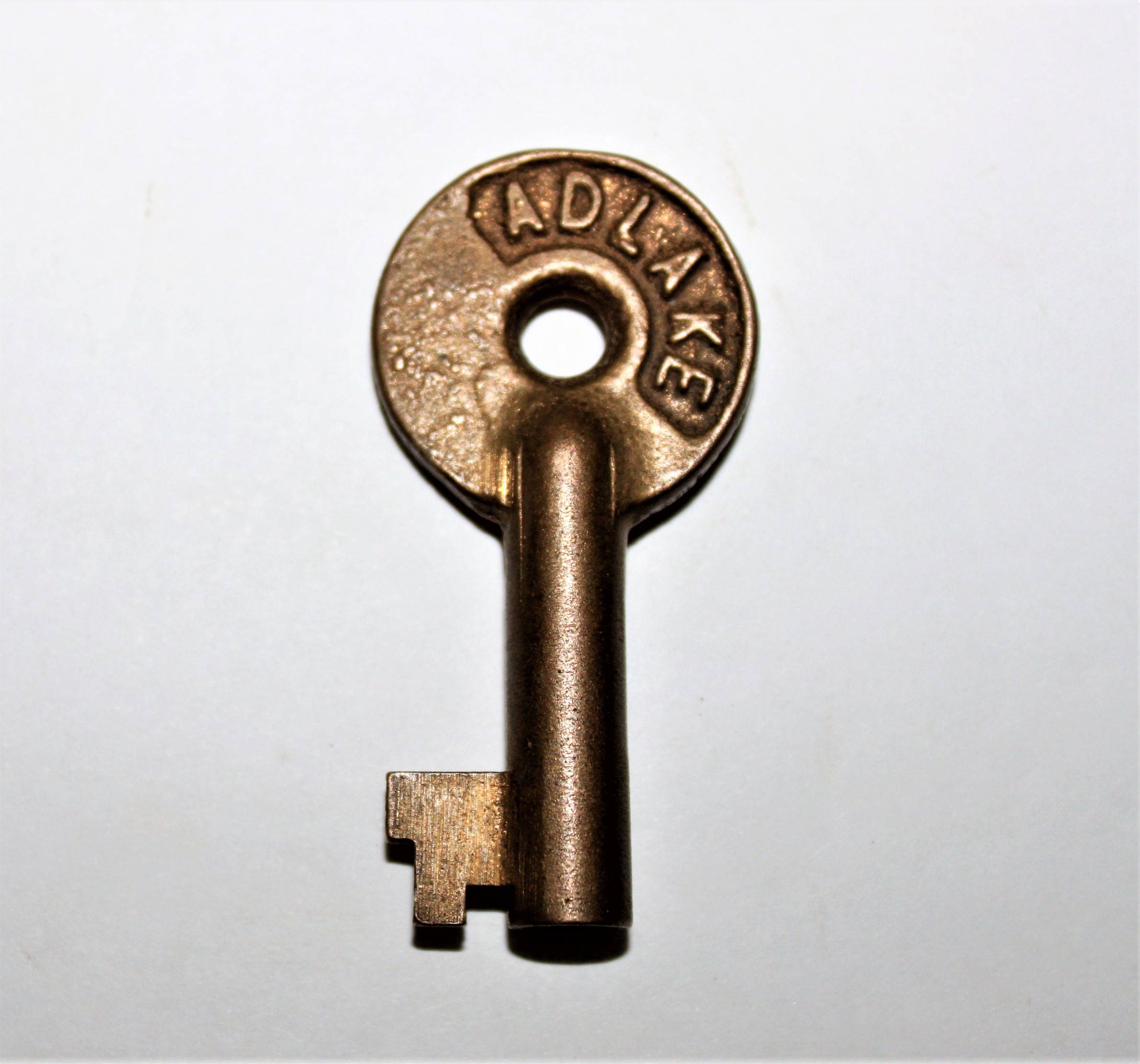 Vintage 1979 Adlake Chicago Northwestern Railroad Switch lock with ...