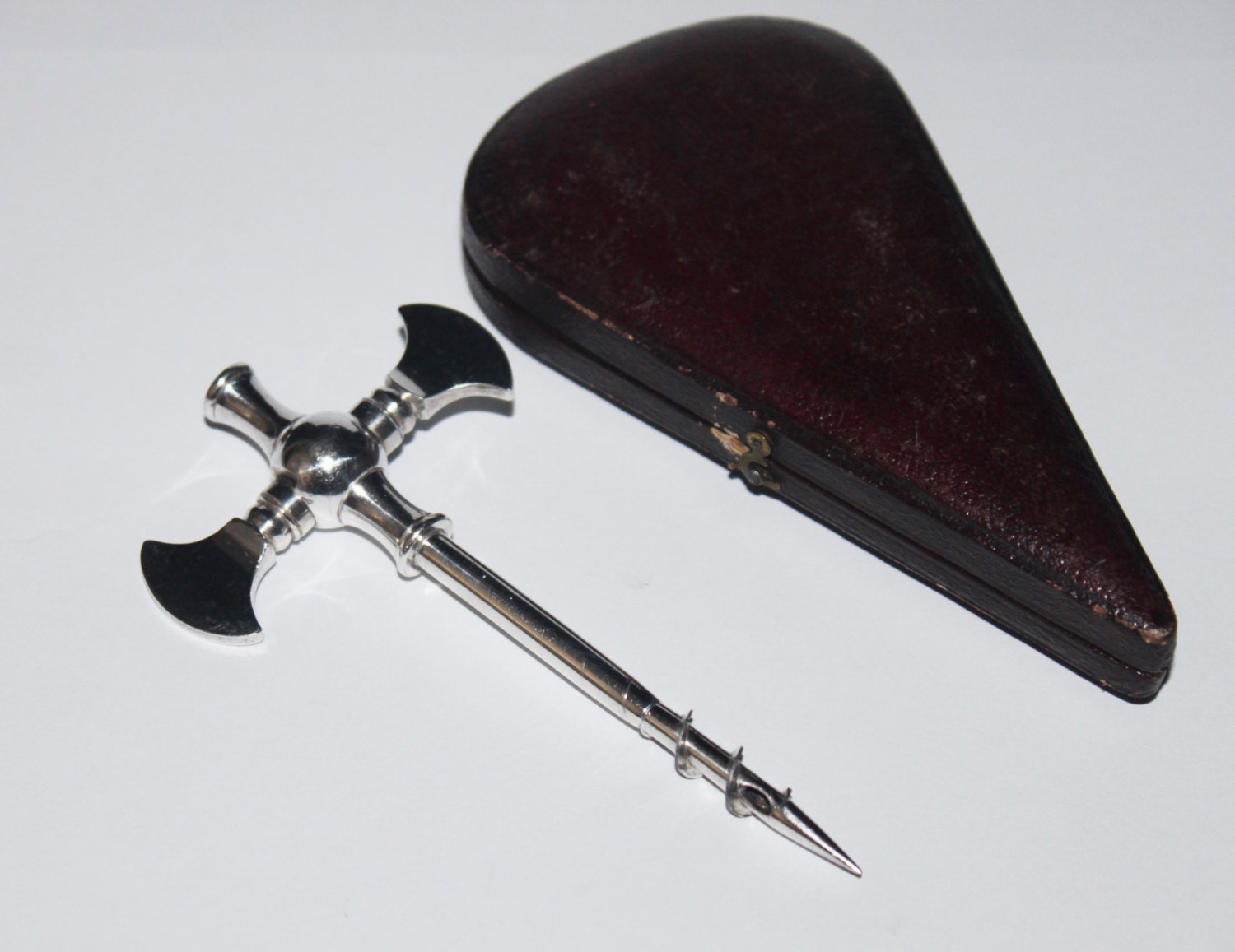 Antique Victorian Era Maws Prince of Wales Double Bladed Axe Champagne ...