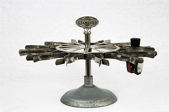 Vintage Retro 1970s Standard Rubber Stamp Holder, 12 Place Stamp Holder