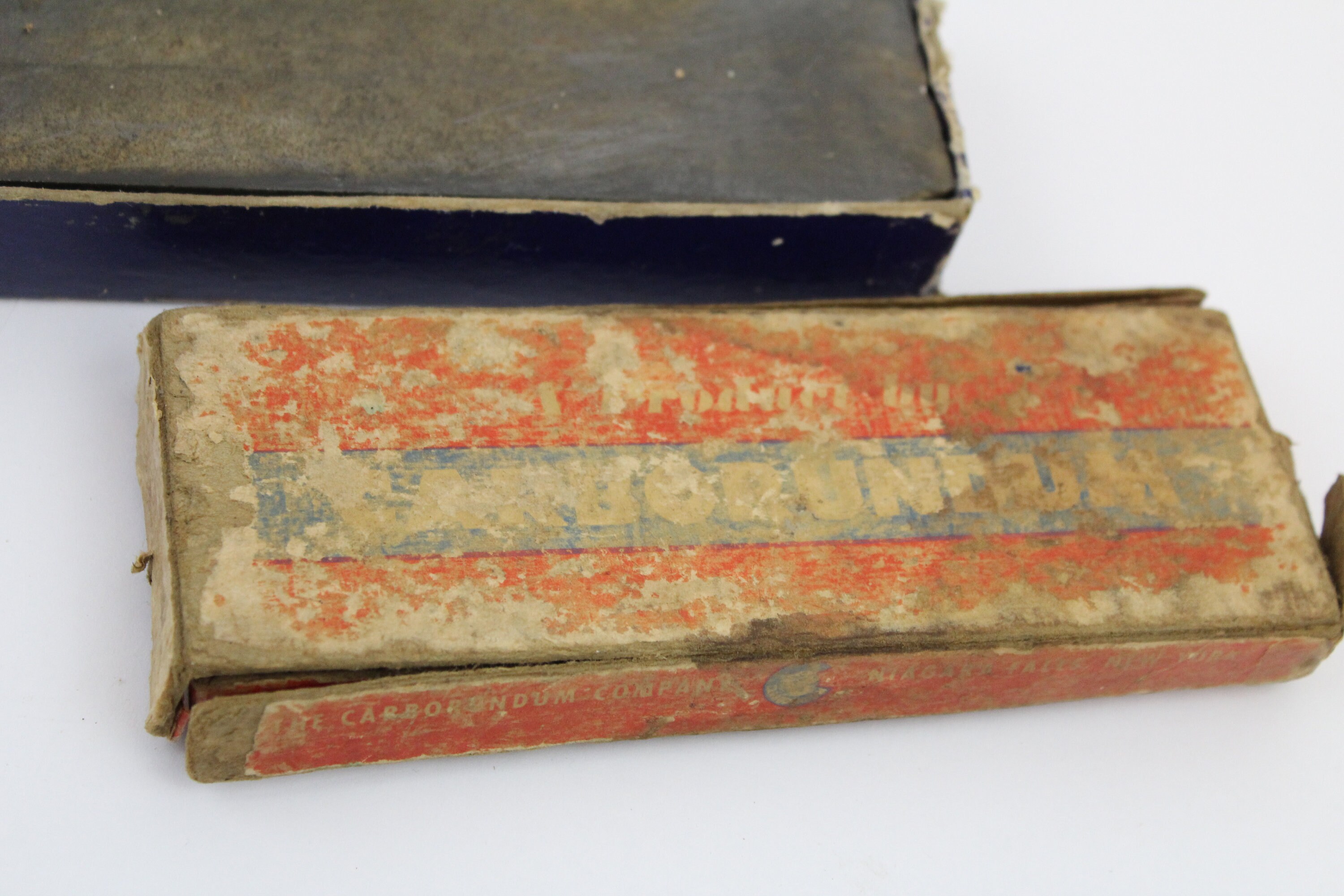 Three Vintage Oilstone, Sharpening Stone, Wet Stone, Knife Sharpening