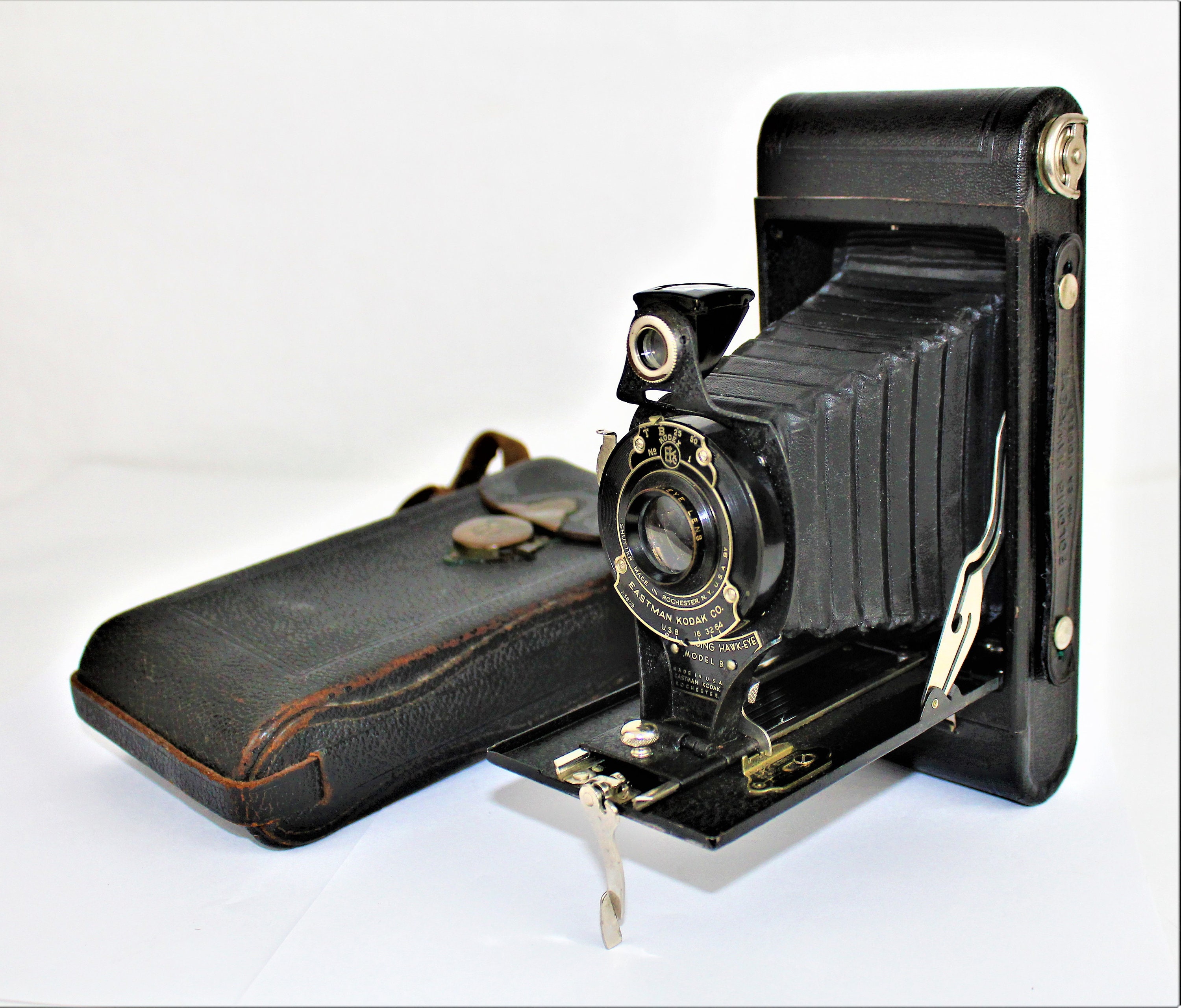 Vintage Photography / Eastman Kodak / Folding Hawkeye #2A model B ...