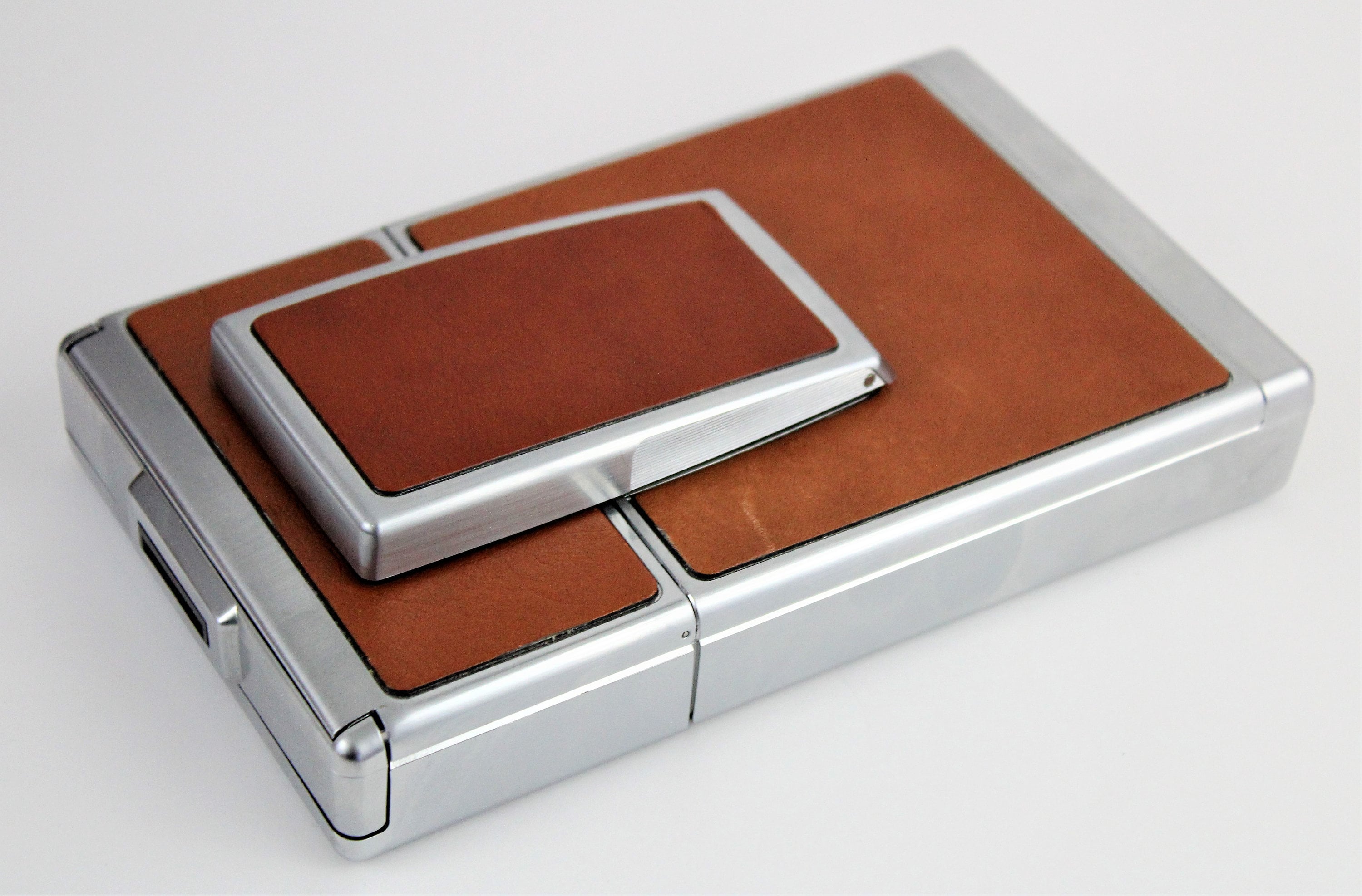 Vintage Camera, Polaroid SX-70, Land Camera and Leather Carry Case, 1974