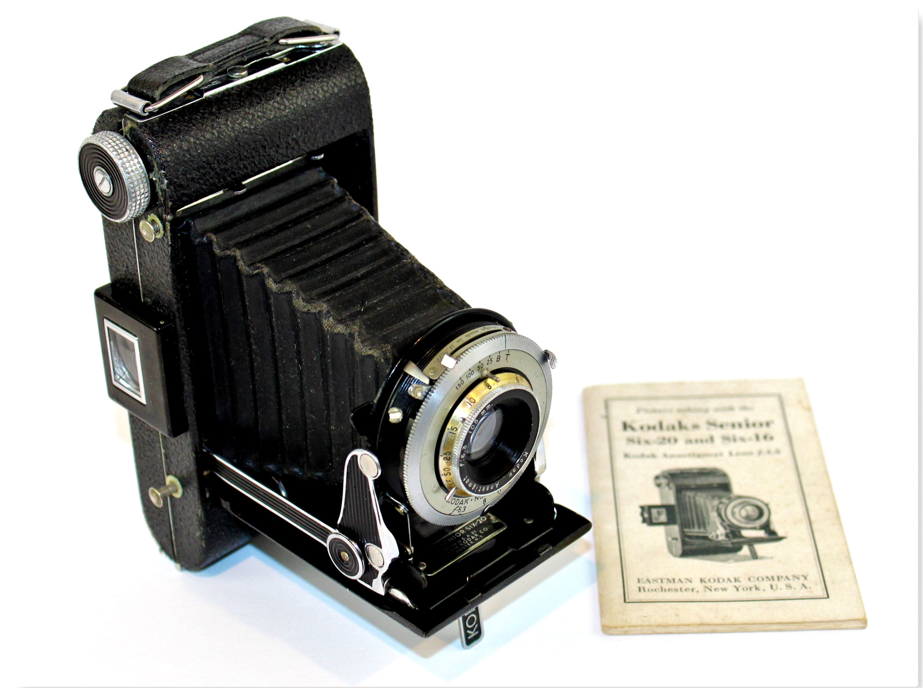 Vintage 1938 Kodak Senior Six-20 Roll Film Camera