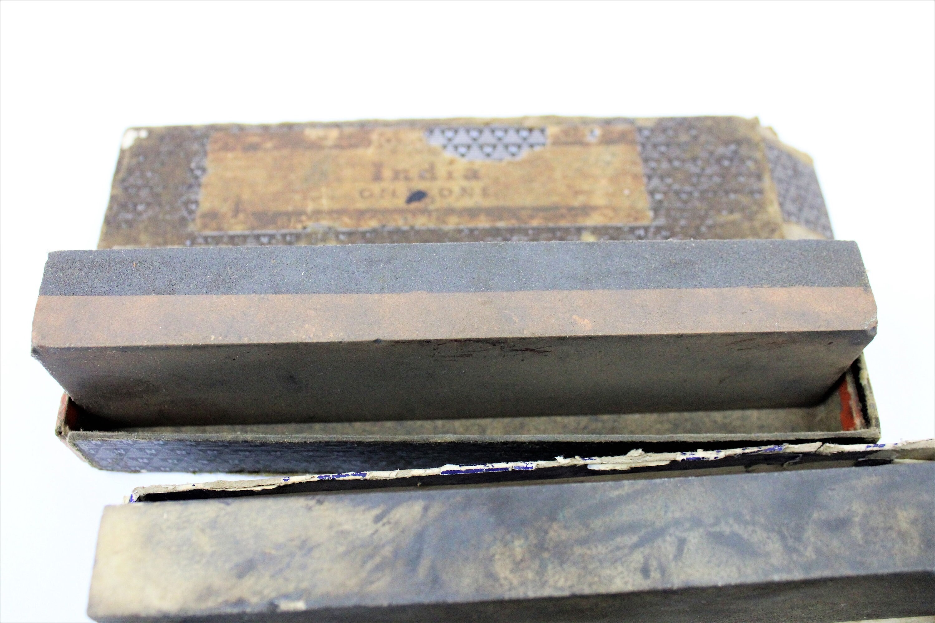 Three Vintage Oilstone, Sharpening Stone, Wet Stone, Knife Sharpening