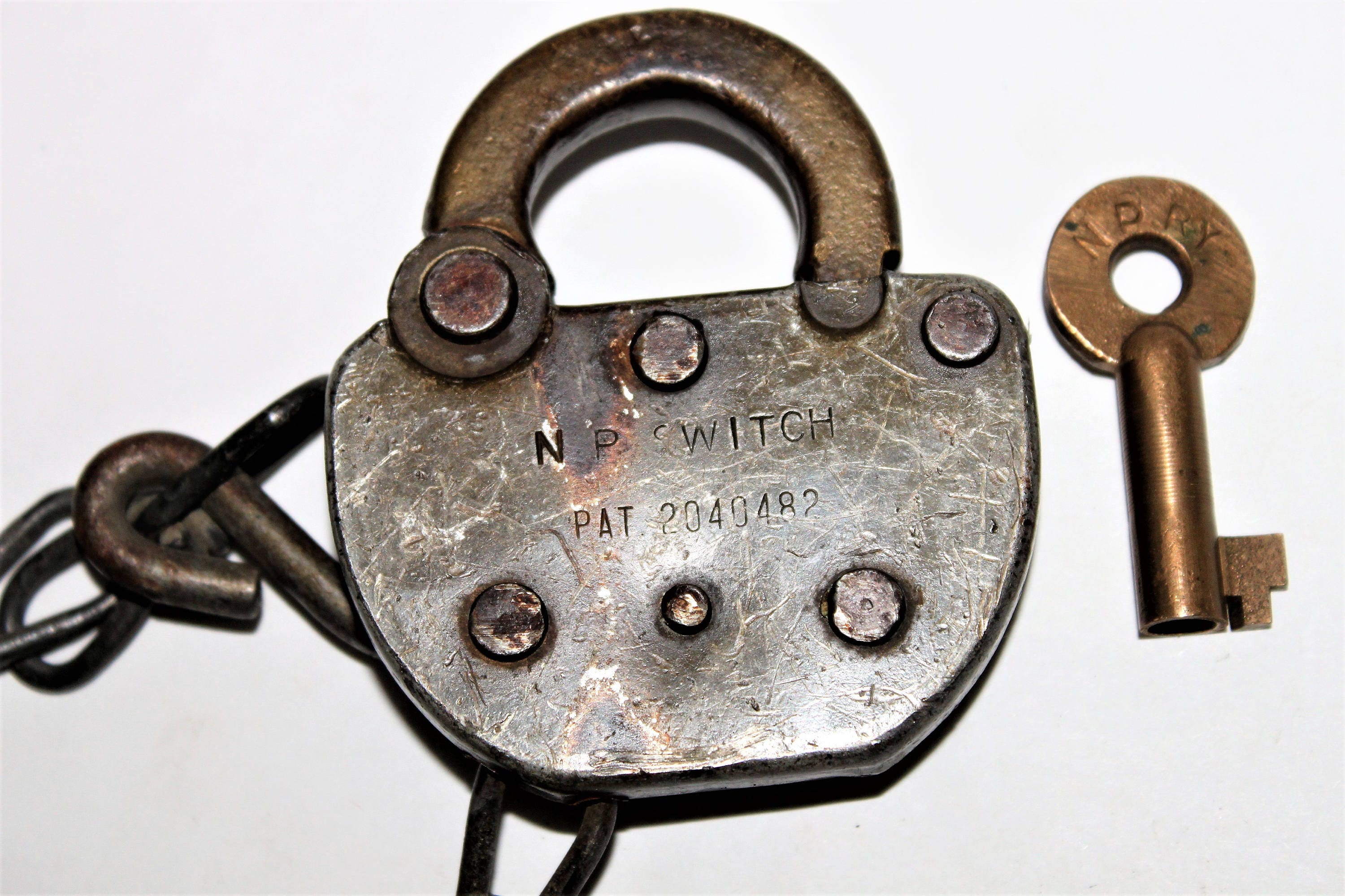 Vintage Adlake Switch Lock made for the Northern Pacific Railroad with Brass Hollow Barrel Key ...