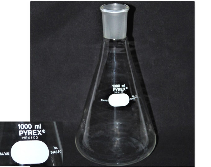 Apothecary, Chemistry - RiverRat Antiques