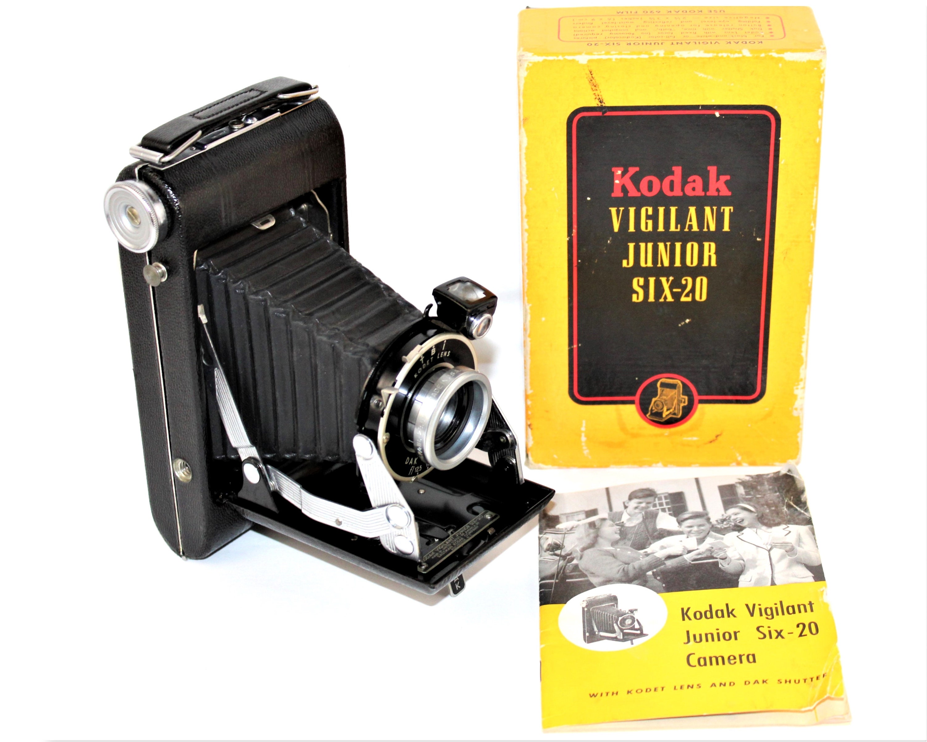 1940s Kodak Vigilant Junior Six-20 Camera in Box
