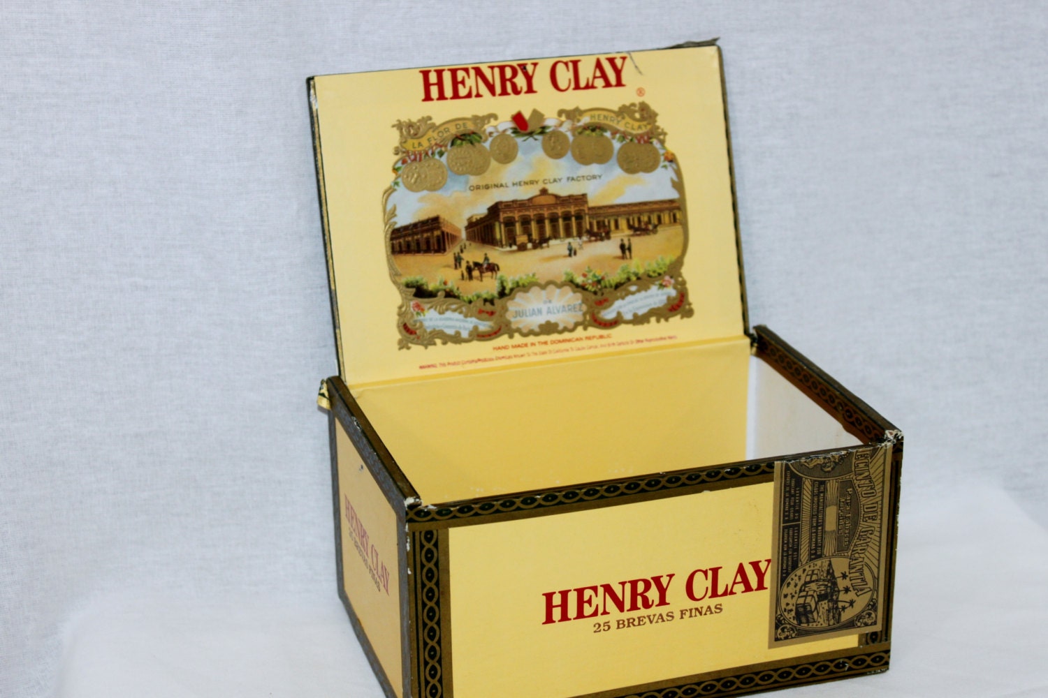 Vintage Henry Clay La Romana Wooden Cigar Box, Dominican Republic