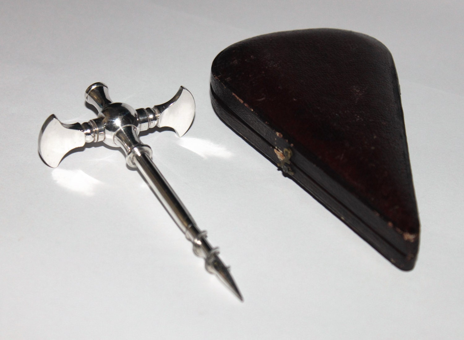 Antique Victorian Era Maws Prince of Wales Double Bladed Axe Champagne ...