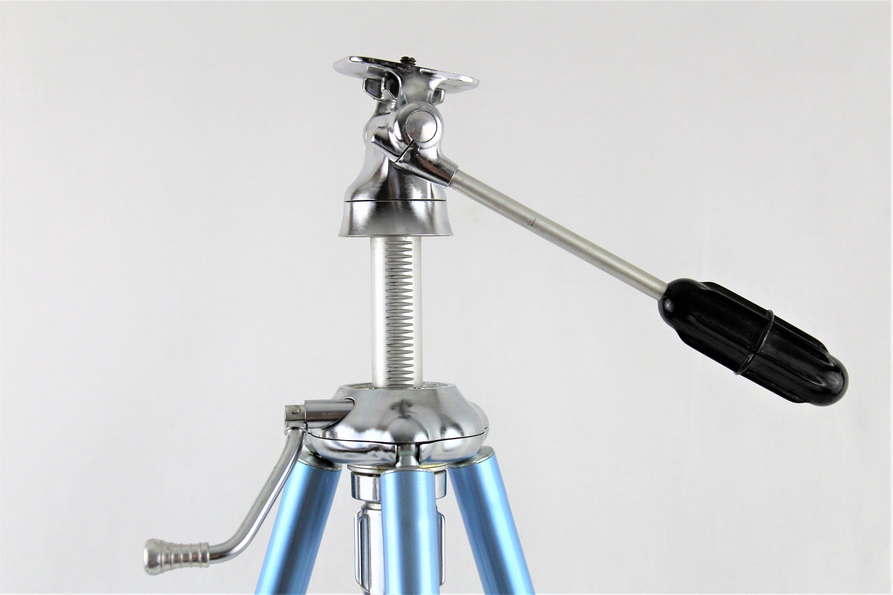 Vintage Camera Tripod, Hollywood Tripod Tower made by Pagliuso Eng.Co.