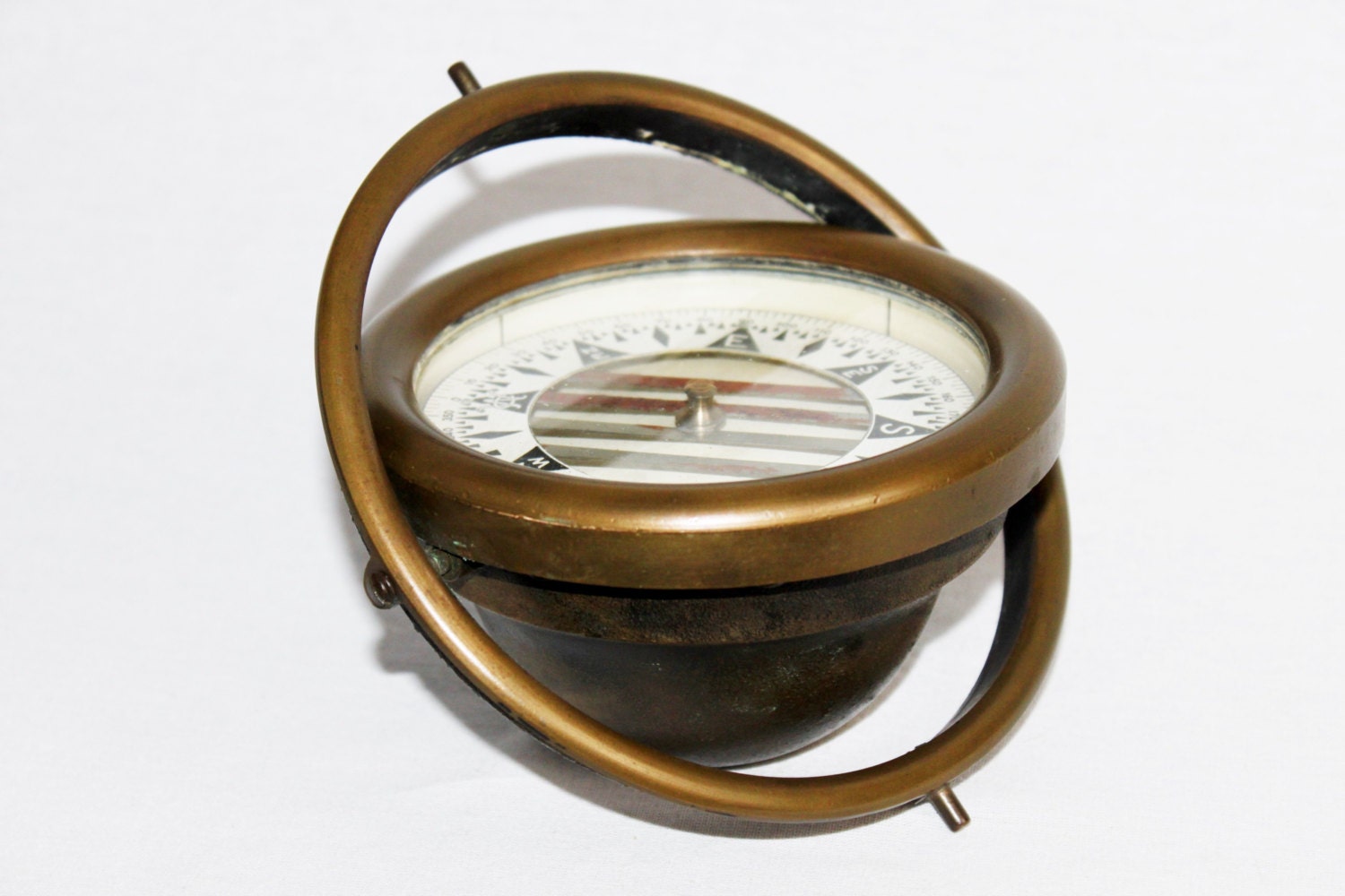 Vintage 1940 Wilcox & Crittenden Ships Compass, WWII Brass Compass