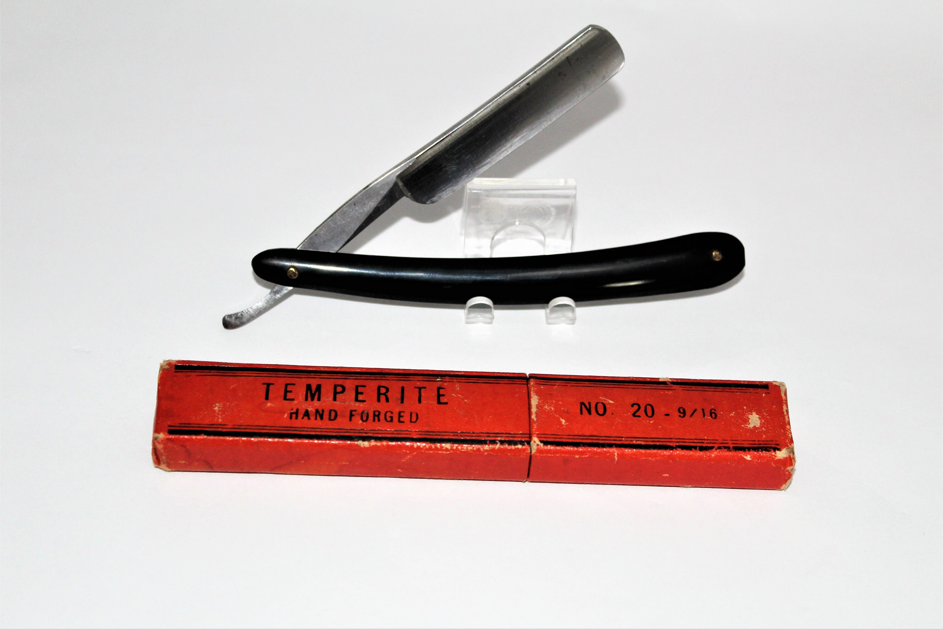 Antique Worcester Razor Co. Straight Razor