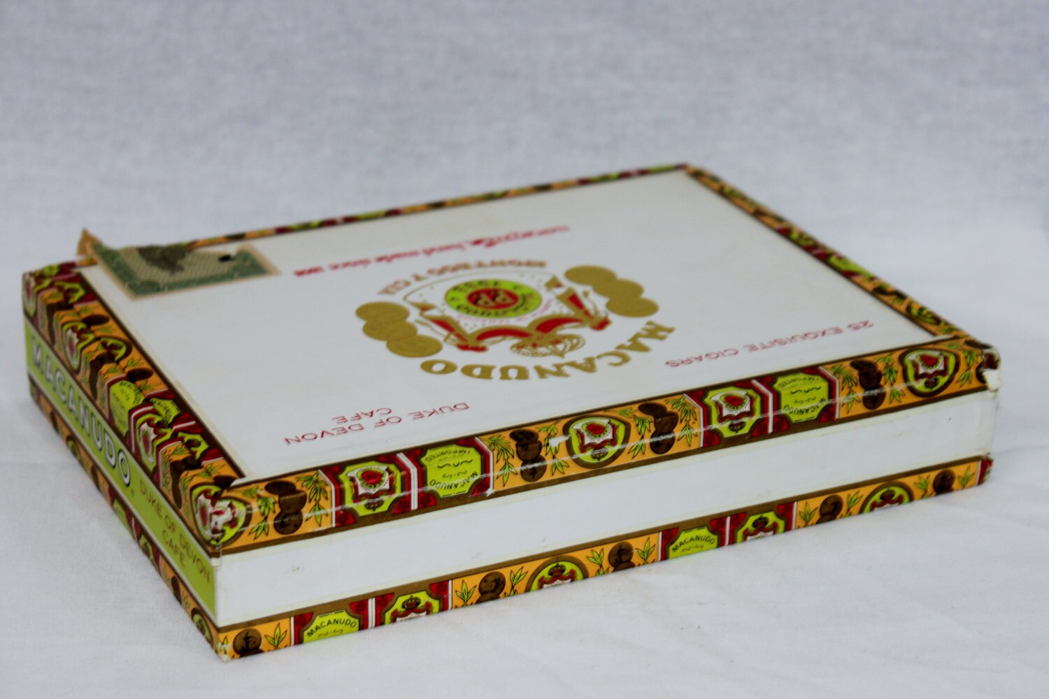 Vintage Macanudo, Duke of Devon Café Wooden Cigar Box, Kingston Jamaica