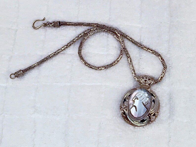 Queen Victoria Shell Cameo on Silver Chain - Etsy