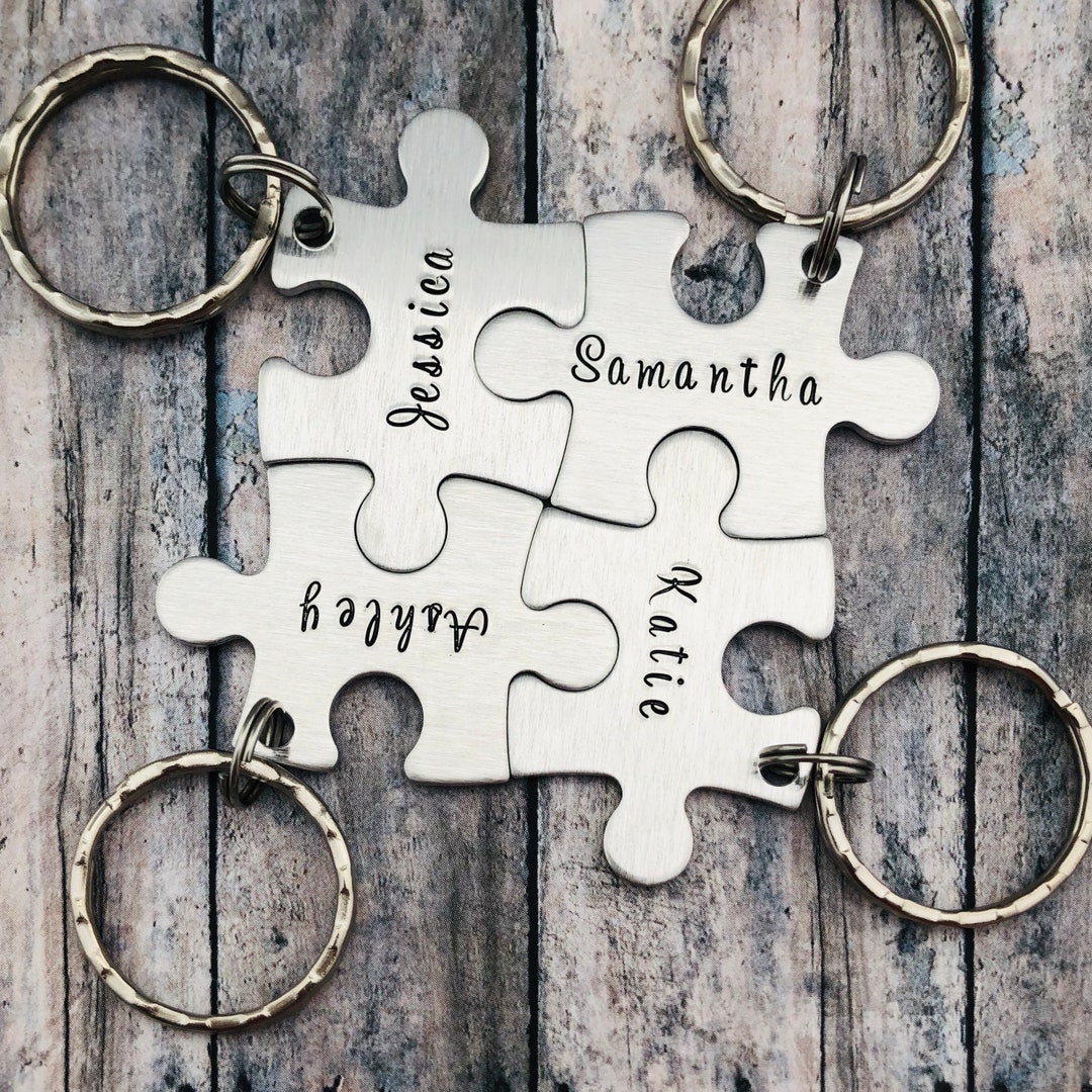 Personalized Puzzle Piece Name Keychain - Etsy