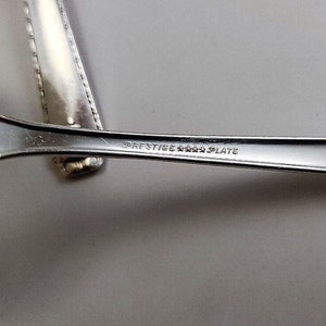 Oneida Prestige Plate Silver Plate Flatware Replacement Pieces ...