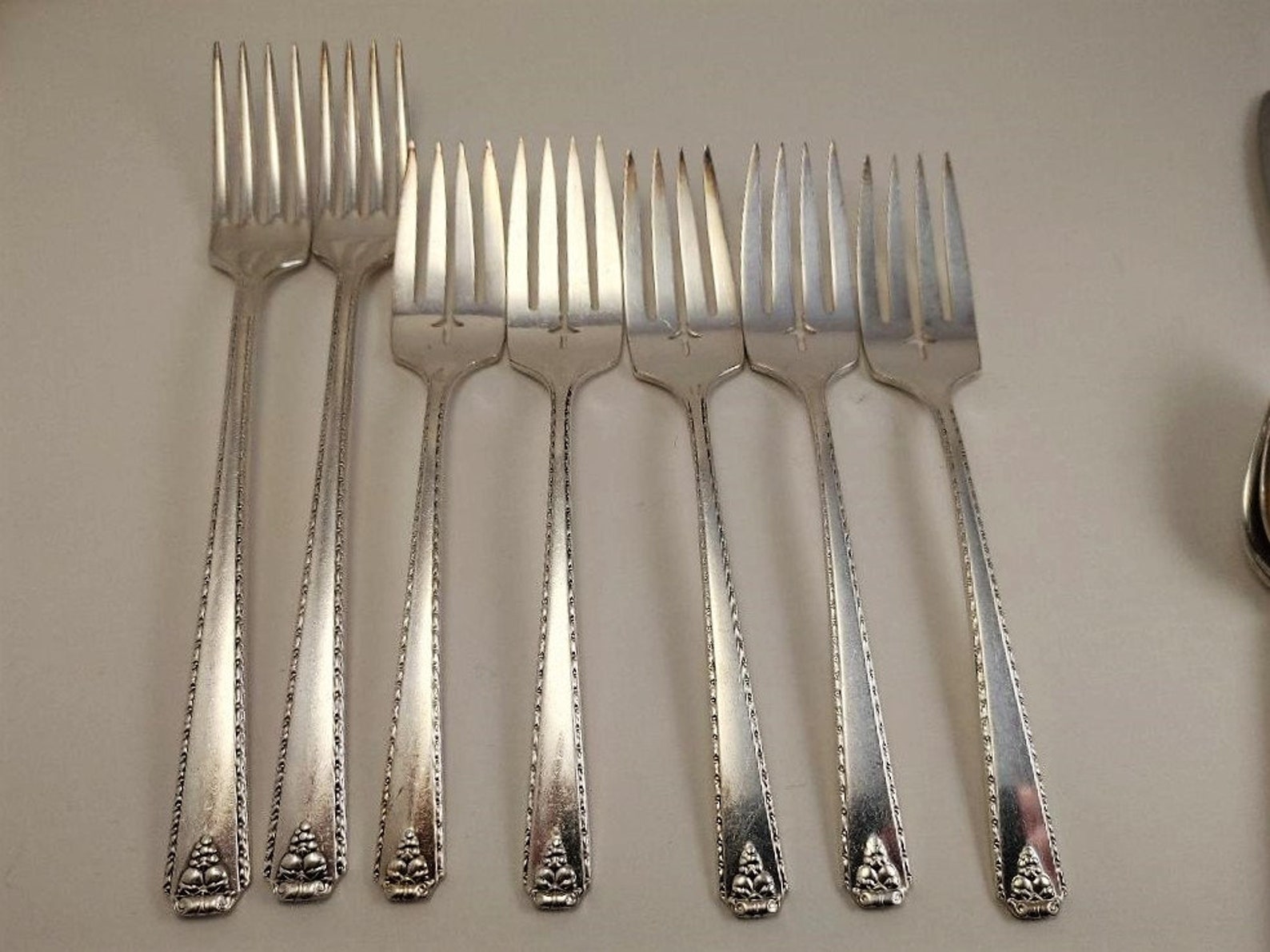 Oneida Prestige Plate Silver Plate Flatware Replacement Pieces ...