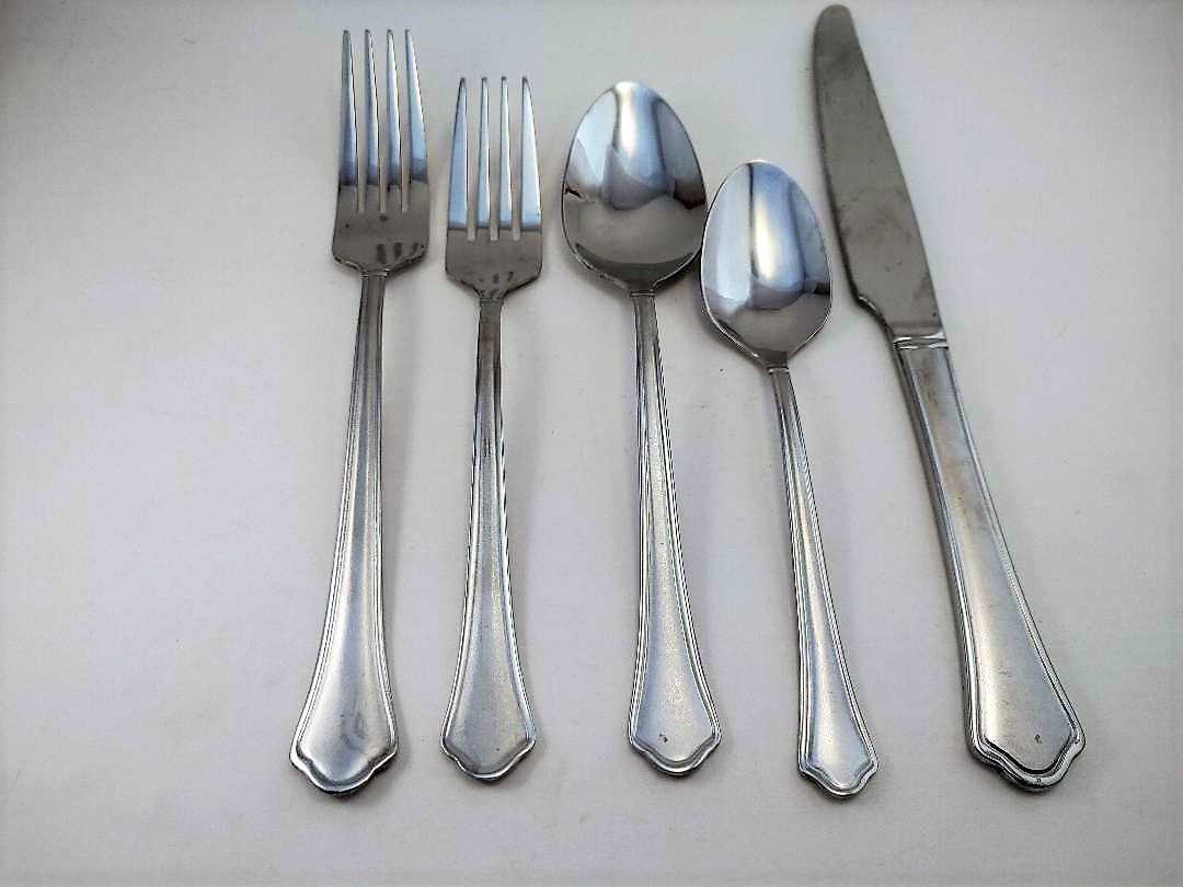 International Silver Stainless Steel Flatware Set...capri Frost Pattern ...