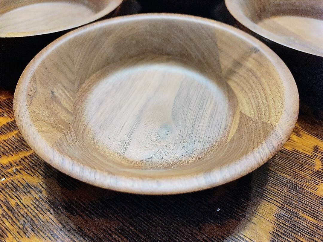 The Original Walnut Bowl Factory Bowls...missouri...1970's - Etsy