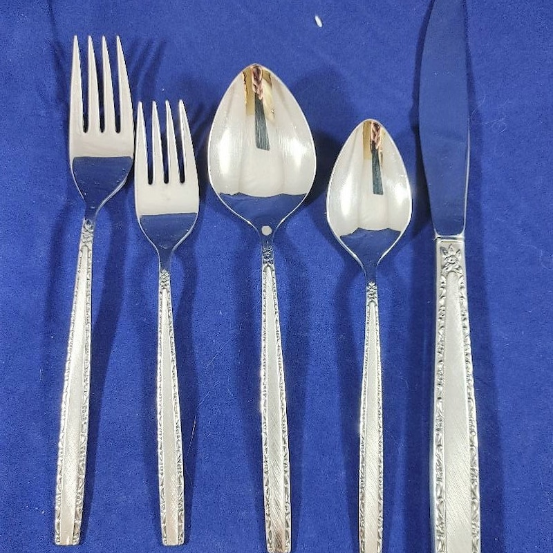 Oneida Flatware Patterns Discontinued - Etsy