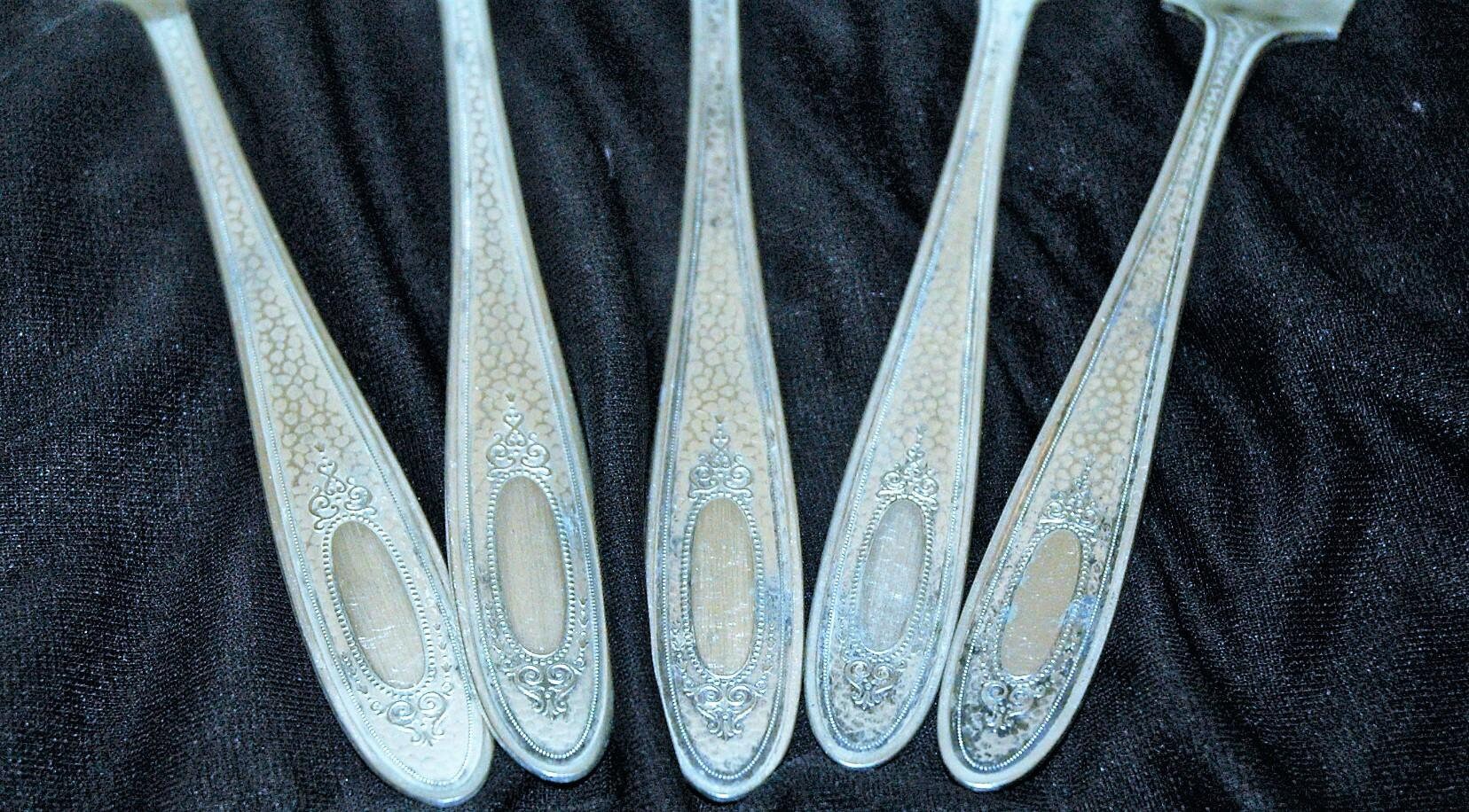 Vintage Monroe Silver Plate Flatware in the Vassar Pattern...forks ...