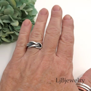 Sterling Silver Eternity Knot Ring: Handmade Promise Ring - Etsy