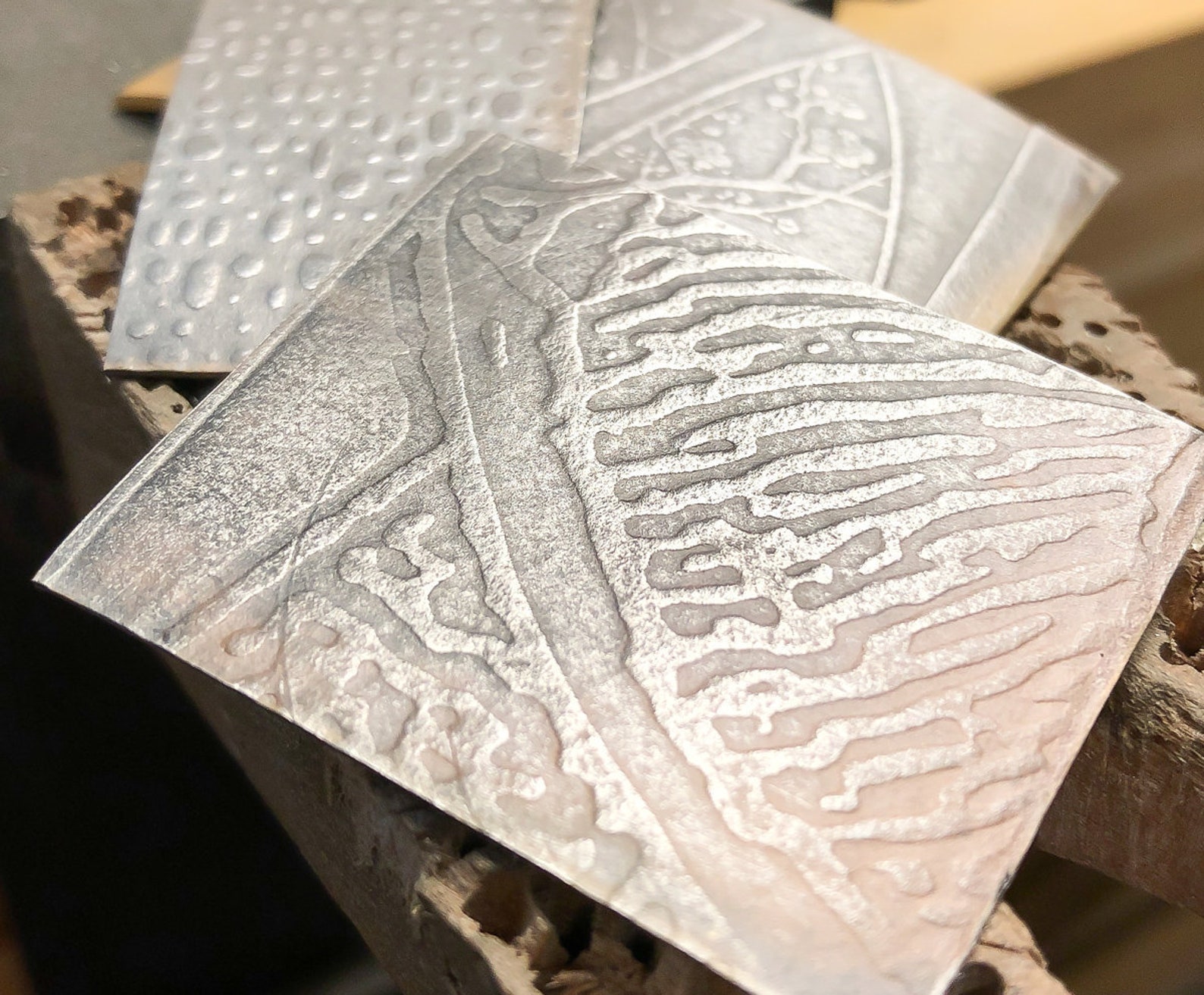 Rolling Mill Texture Tutorial: Metalsmithing Techniques (PDF Download ...
