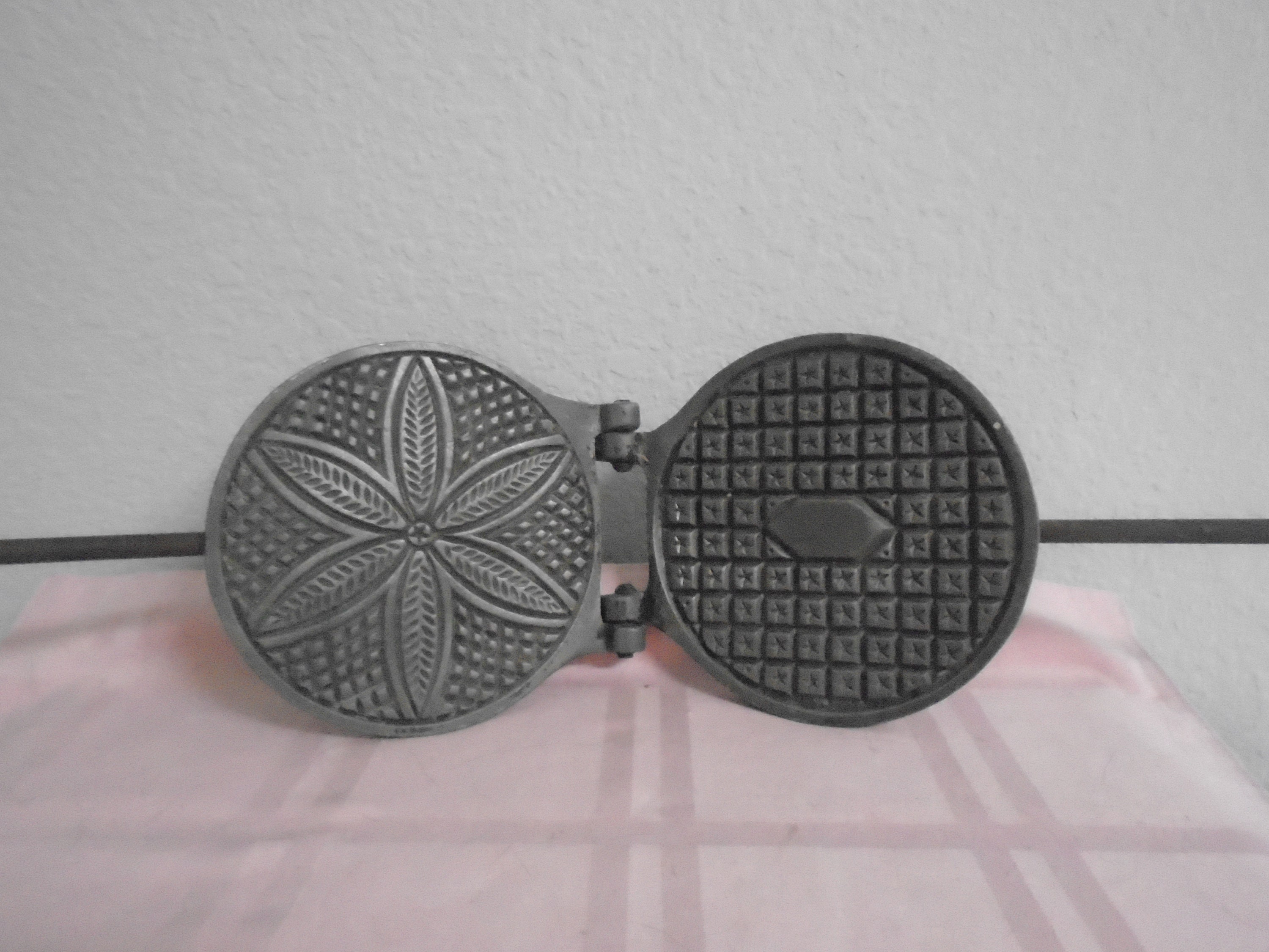 Antique C. Palmer Pancake Press / Flowers and Stars / FREE - Etsy