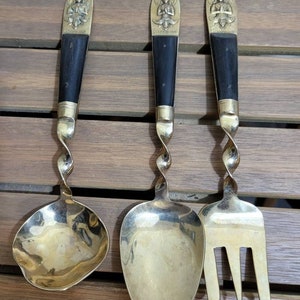 Buddha Bronze and Black Horn Twisted Stem Flatware Set 3 Serving Pieces ...