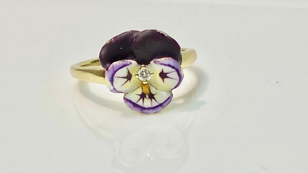 Ceramic Pansy Ring in 14K Yellow Gold With a Brilliant Cut Diamond ...